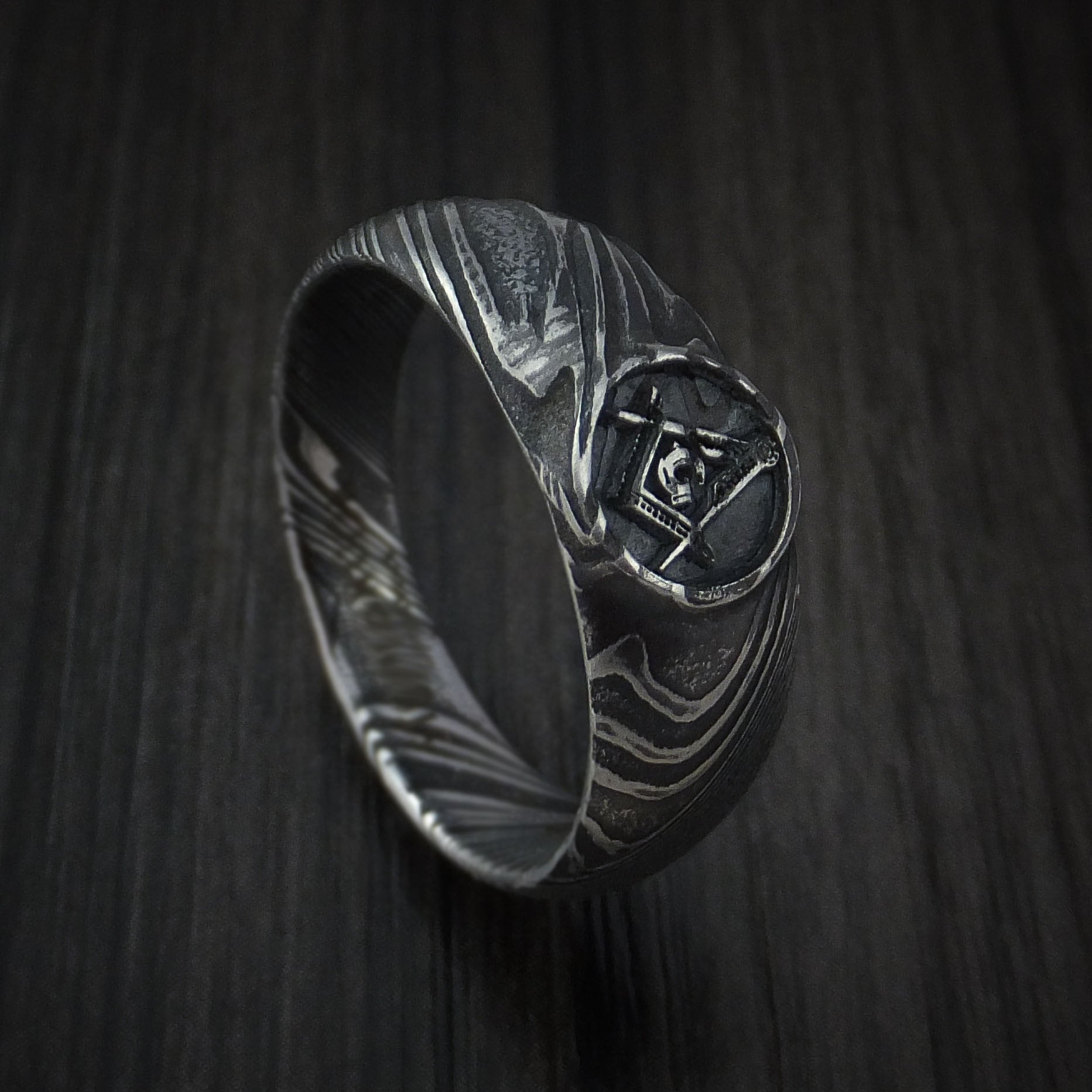 Kuro Damascus Steel Masonic Emblem Signet Men's Ring Custom Made Band ...